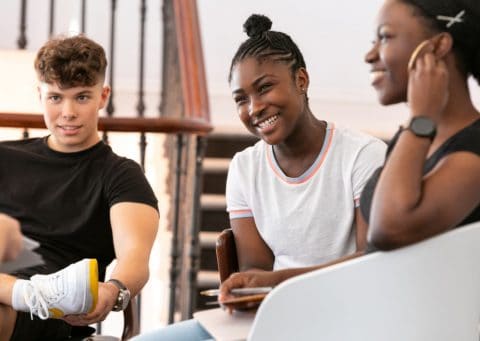 22 Shows You Can Watch Online For Free - The School Trip